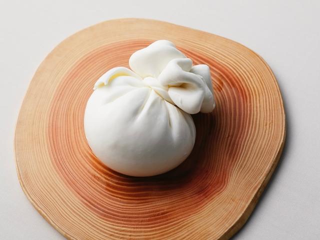 奥渋のチーズスタンドで、ハイジ気分の「おまかせ6種プレート」 | anatae