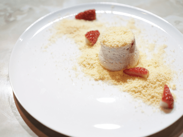 【京都ペア】五皿が描く甘美な物語を、二人で味わうデザートコース（金～火18時） | anatae