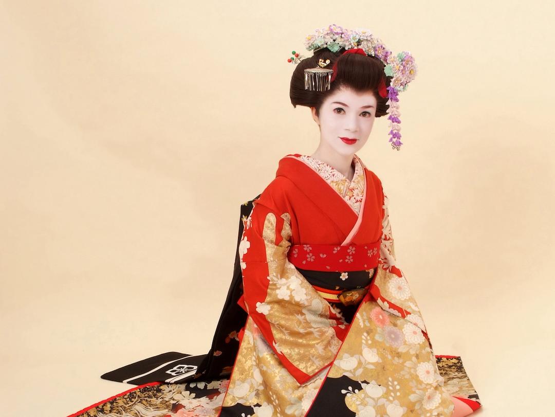 古都京都での舞妓体験をカップルで！「目線ください」な本格撮影会も楽しい | anatae